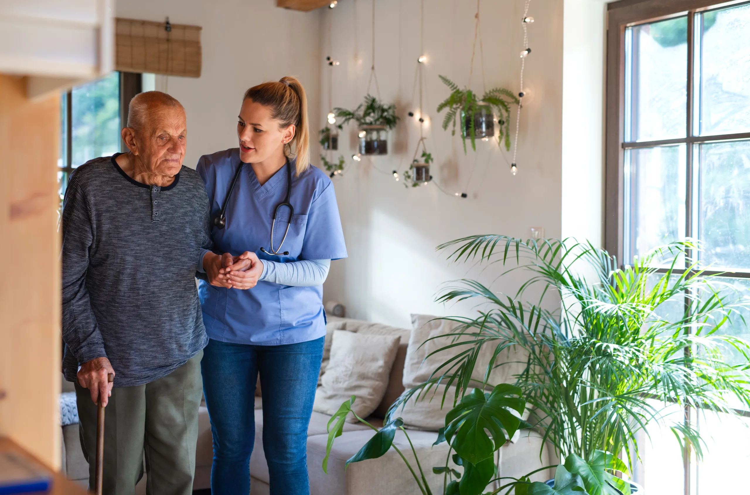 CNAs in Home Care | Maxim Healthcare